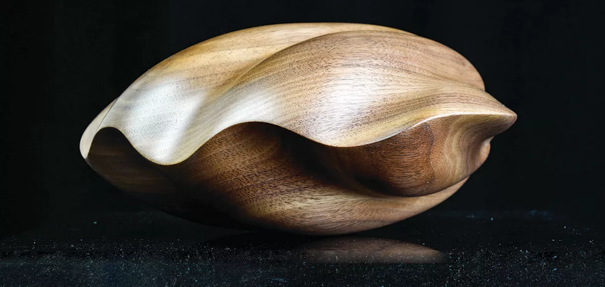 Learn to Carve Elegant Seashore Shell Sculptures