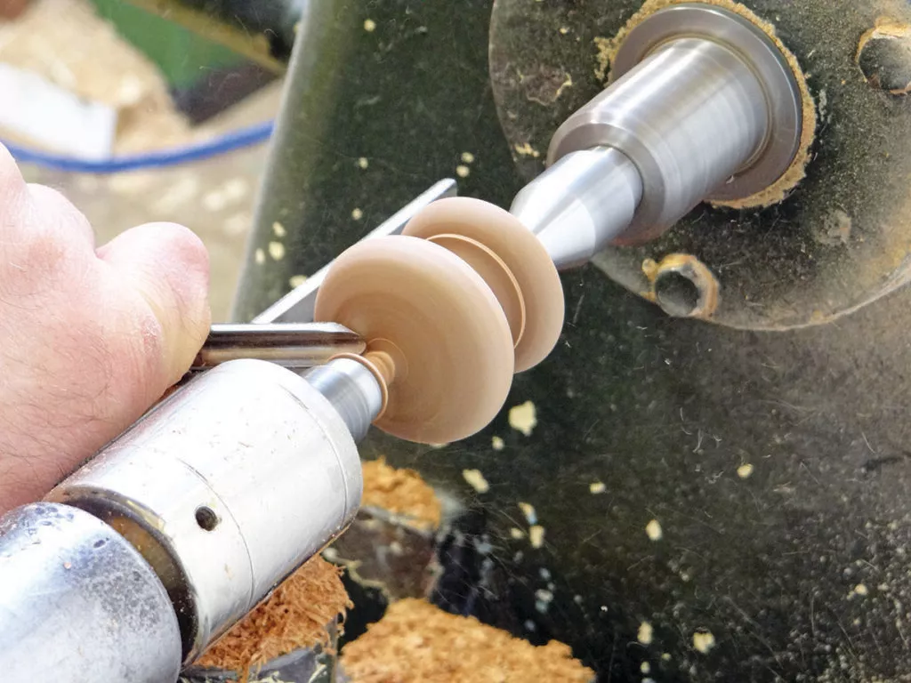 Master Lathe Parting: Tips for Smooth and Clean Results
