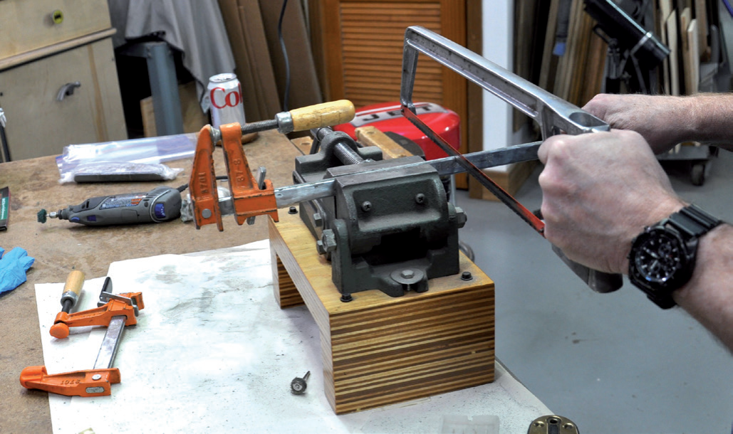 Restore Old Clamps: Techniques for Cleaning and Repairing Tools
