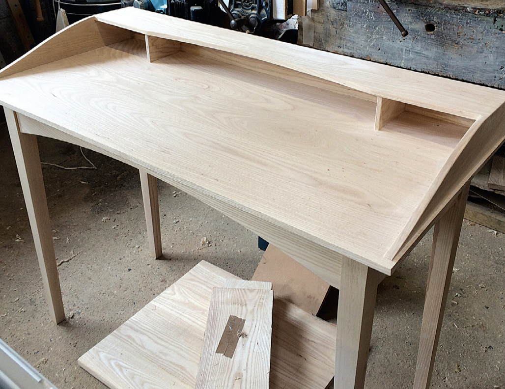 Crafting a Shaker-Inspired Writing Desk for a Celebrated Poet