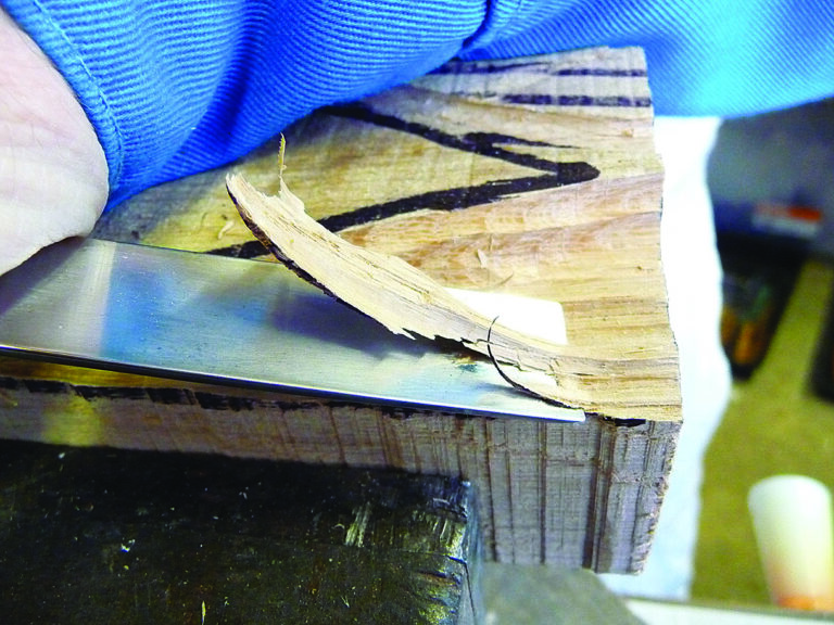 Beginner's Guide to Gouges and Chisels for Woodcarving