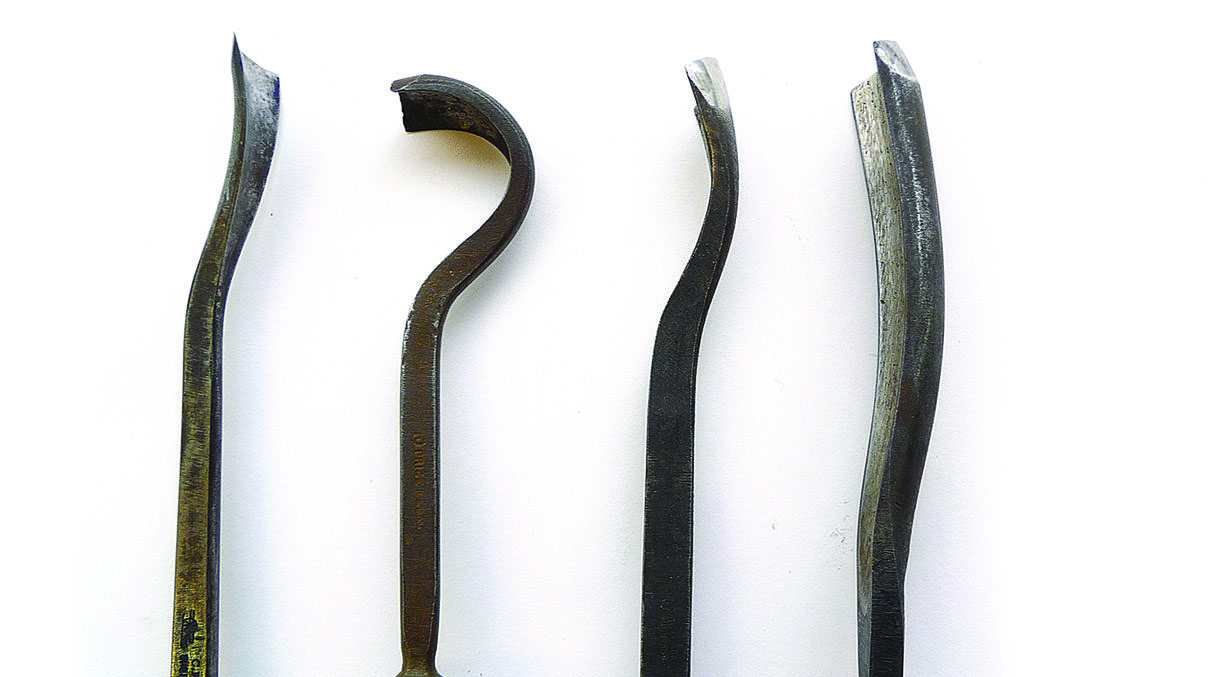 Beginner's Guide to Gouges and Chisels for Woodcarving