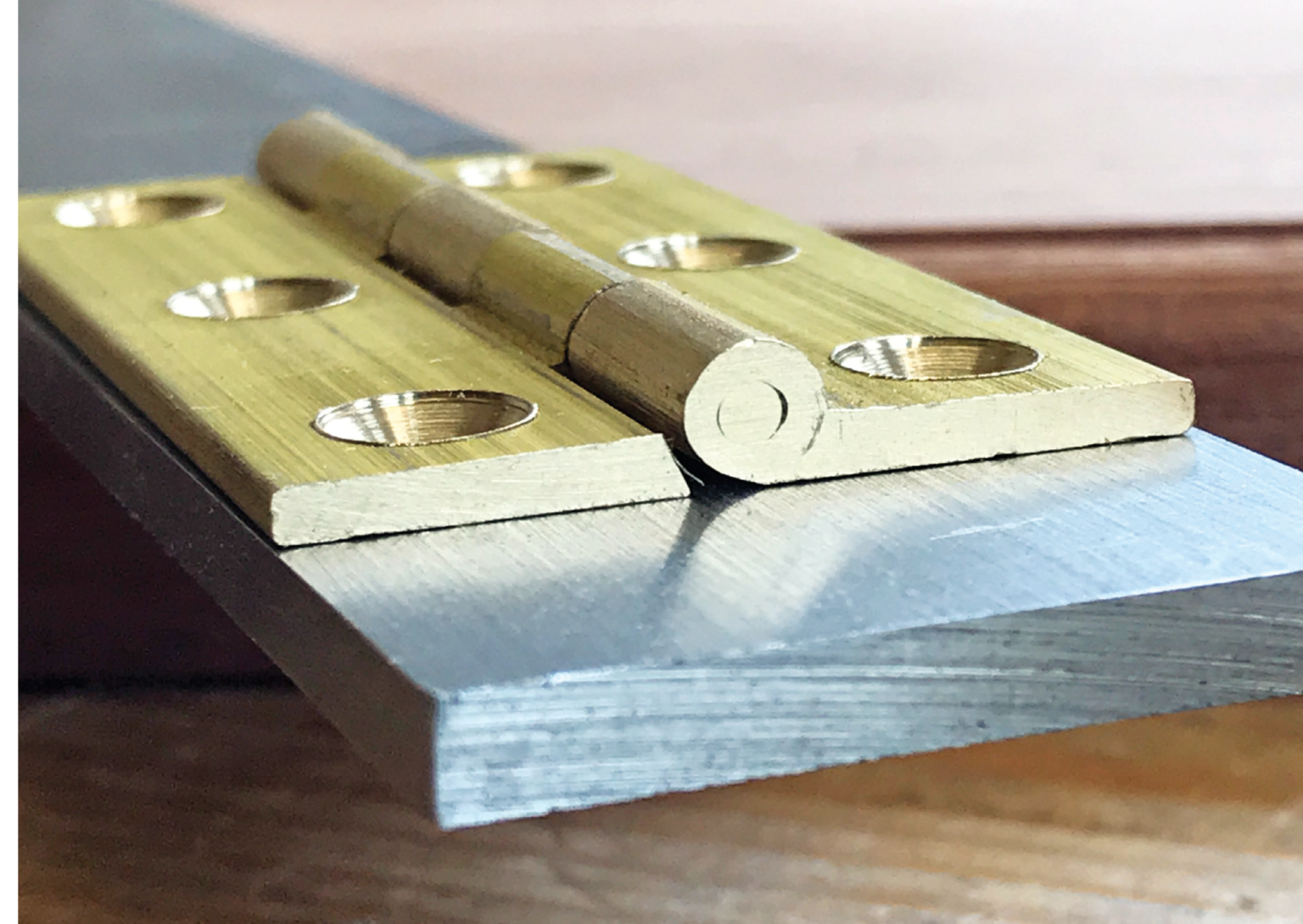 Derek Jones' Tips for Smooth-Running Hinges