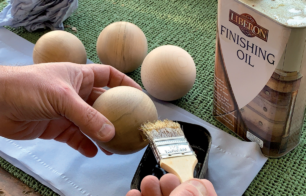 DIY Croquet Set: Easy Steps to Craft Mallets & Balls