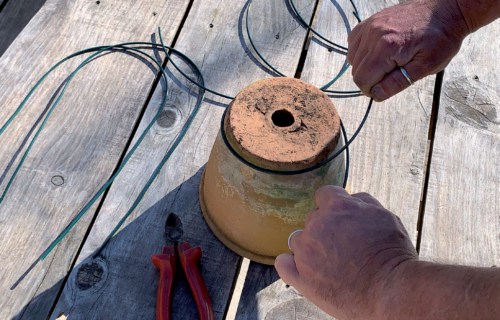DIY Croquet Set: Easy Steps to Craft Mallets & Balls