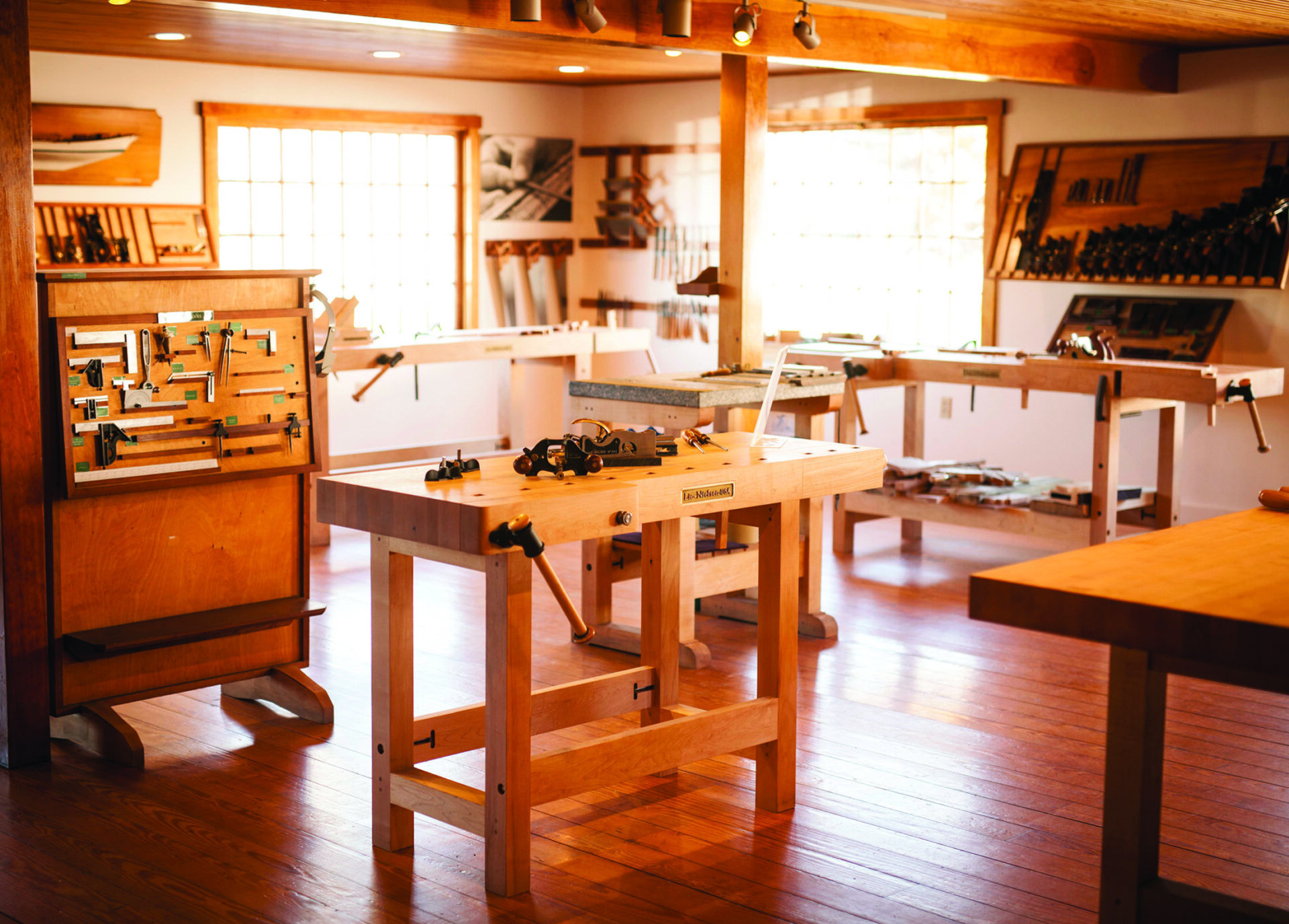 Meet Thomas Lie-Nielsen: Pioneering Hand Tool Woodwork Revival