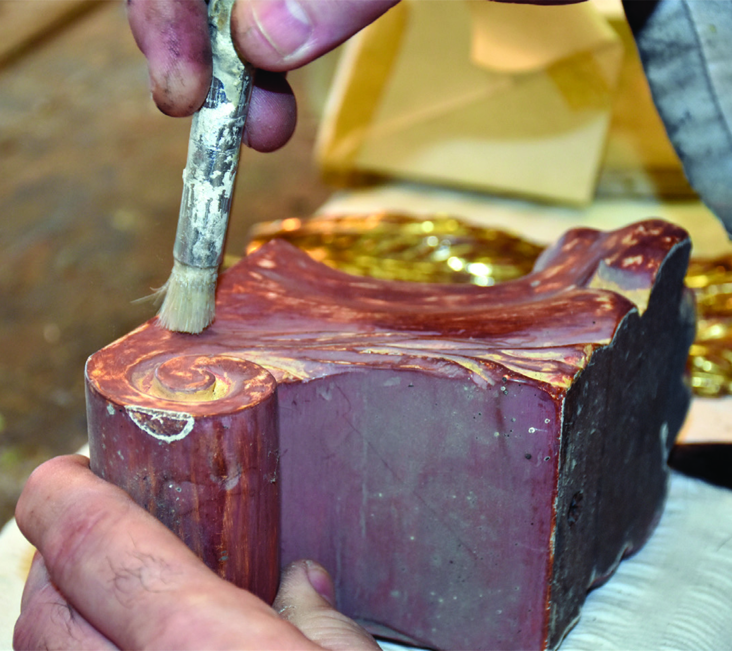 Master Gilder Paul Wilson's Tips for Gilding Awkward Shapes