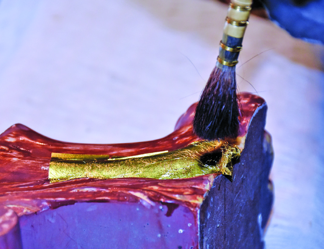 Master Gilder Paul Wilson's Tips for Gilding Awkward Shapes