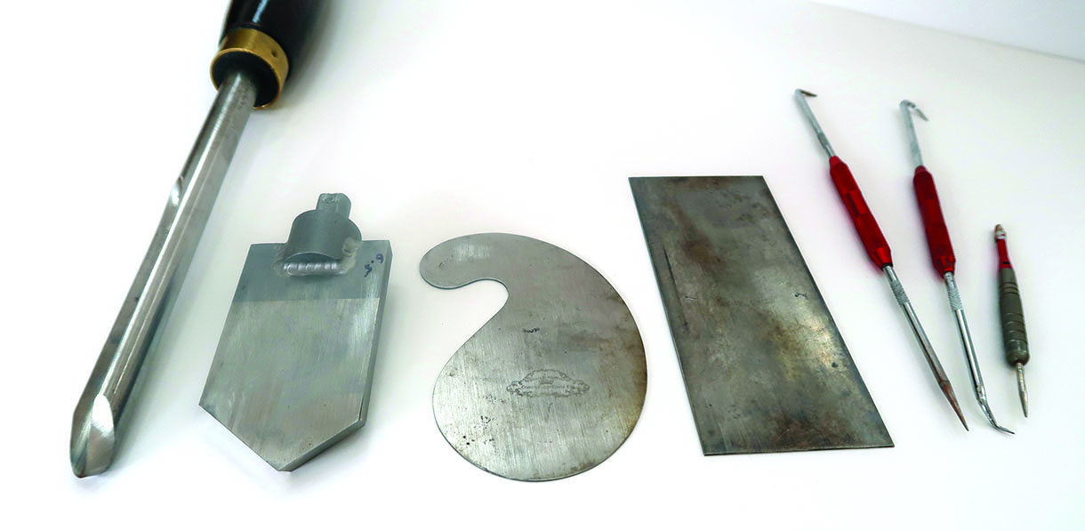 Working with Cracked or Imperfect Timber: Challenges & Safety Tips