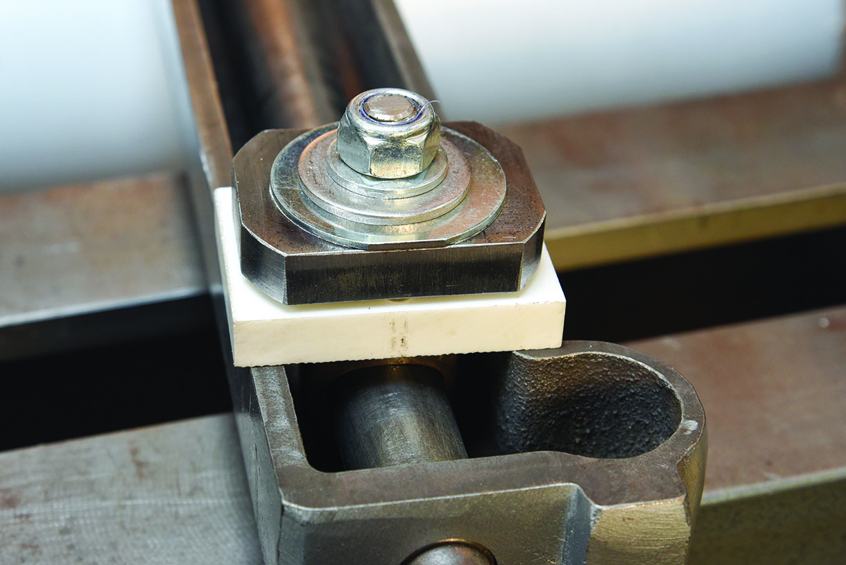 Chris Grace's Guide to a Smooth Banjo and Tailstock