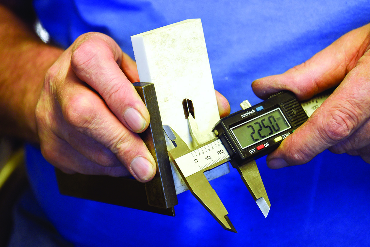 Chris Grace's Guide to a Smooth Banjo and Tailstock