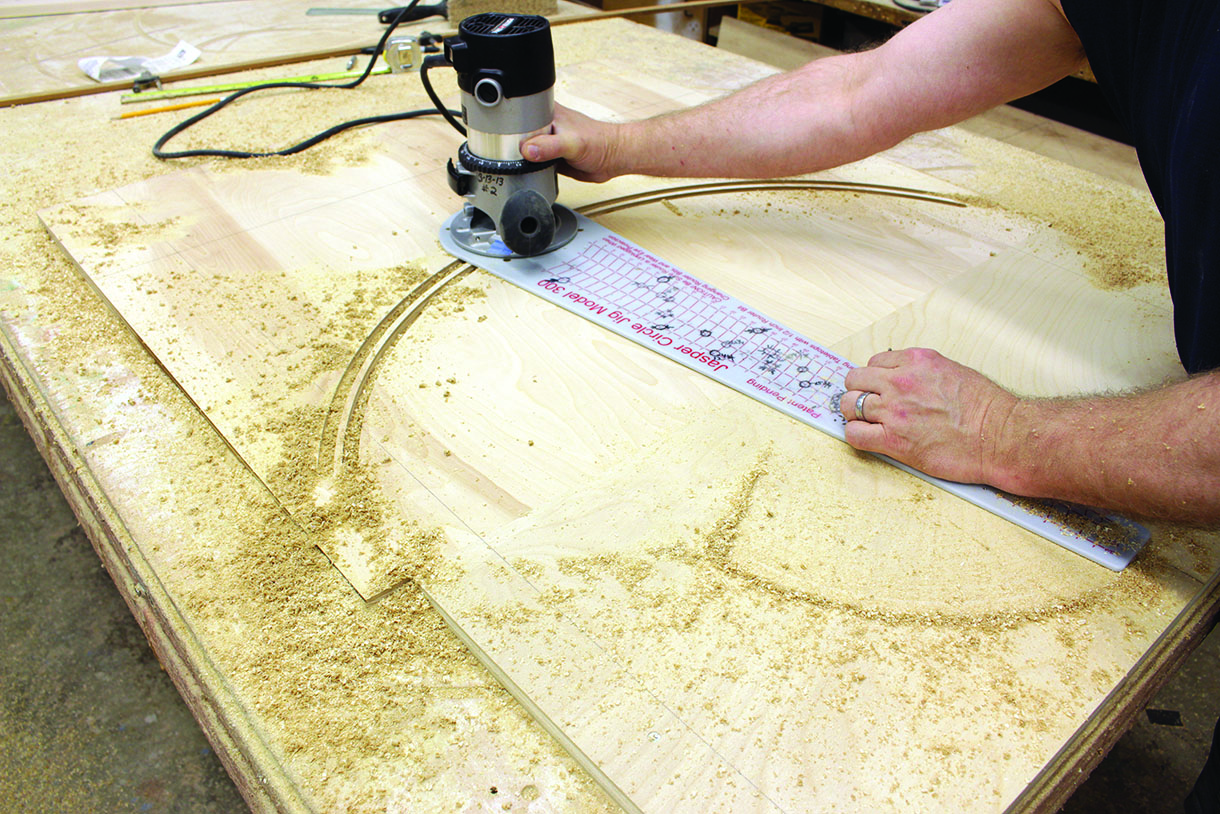 Master Wood Bending for Stunning Curved Furniture Pieces