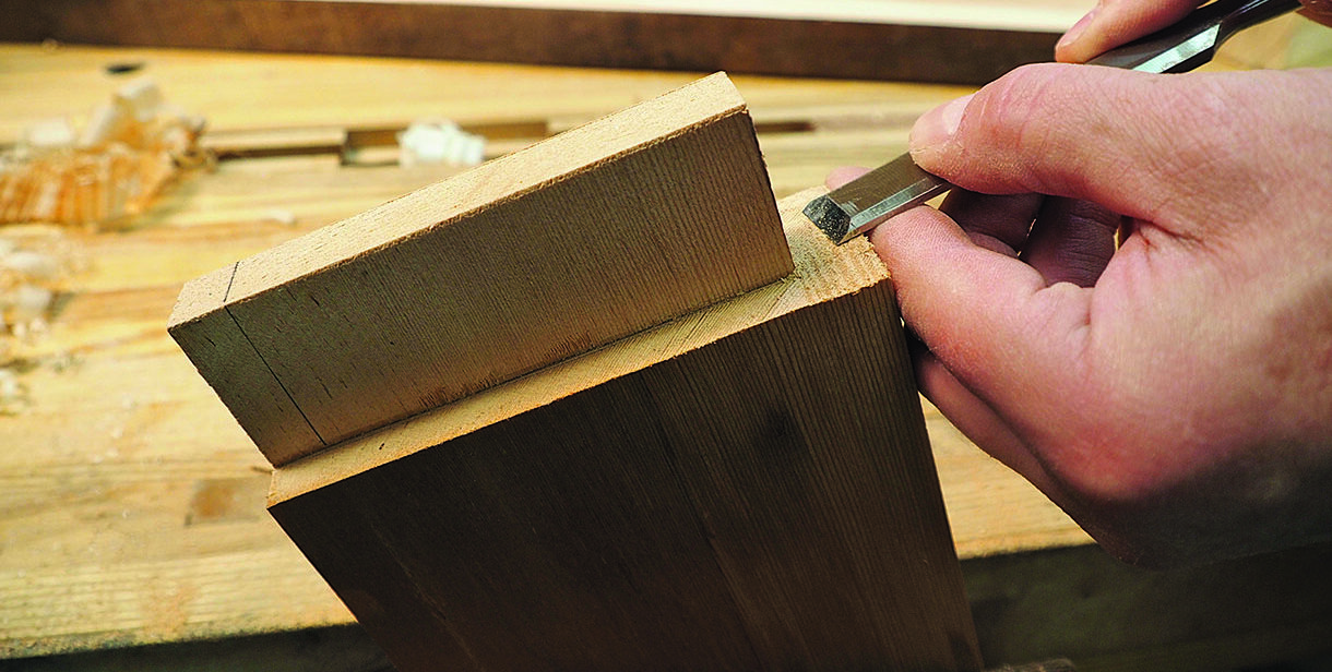Craft a Rustic Coffee Table with Reclaimed Wood – DIY Guide