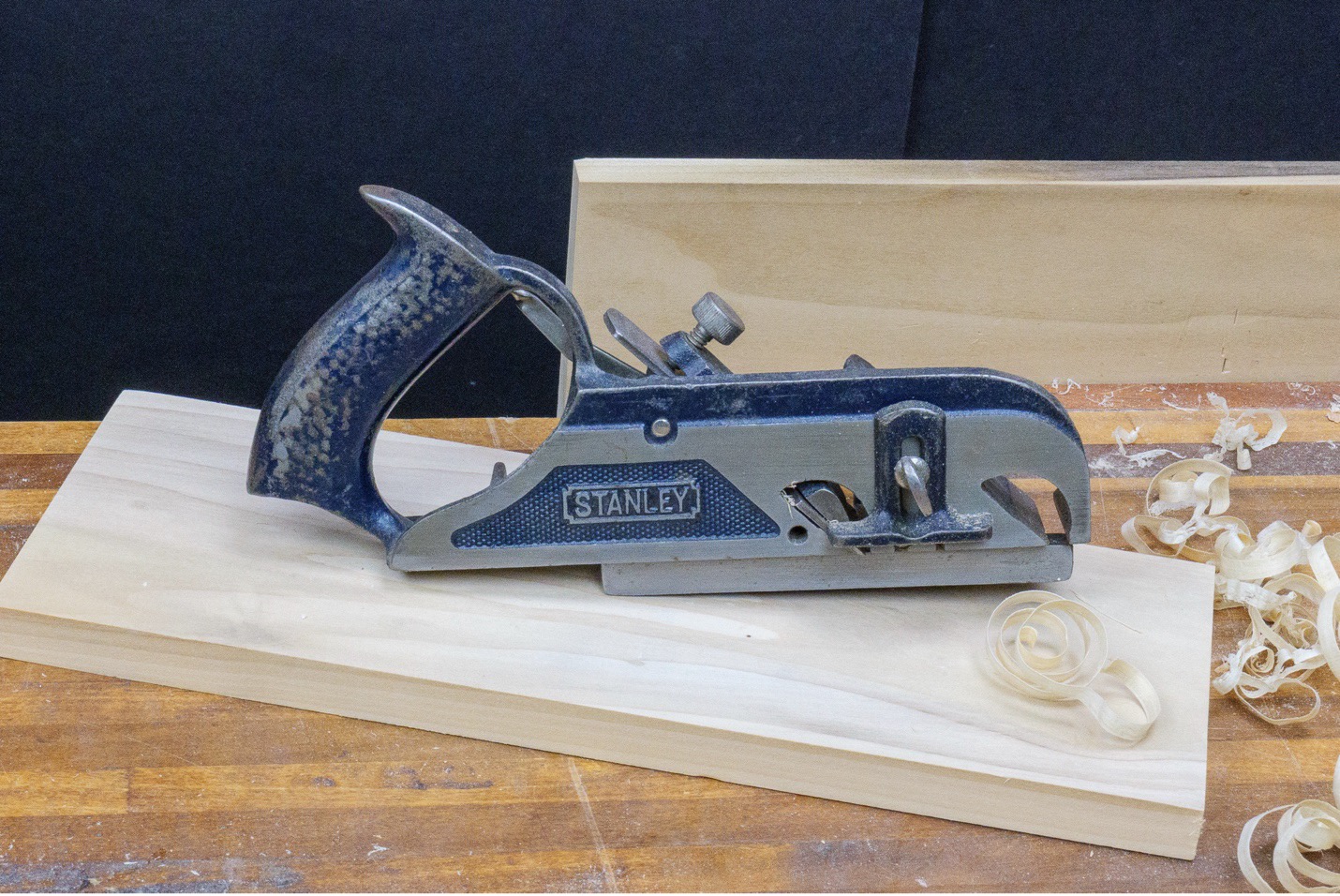 Master Hand Planes for Perfect Woodworking Results