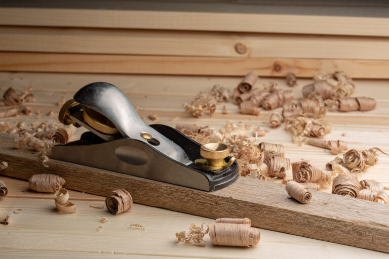 Master Hand Planes for Perfect Woodworking Results