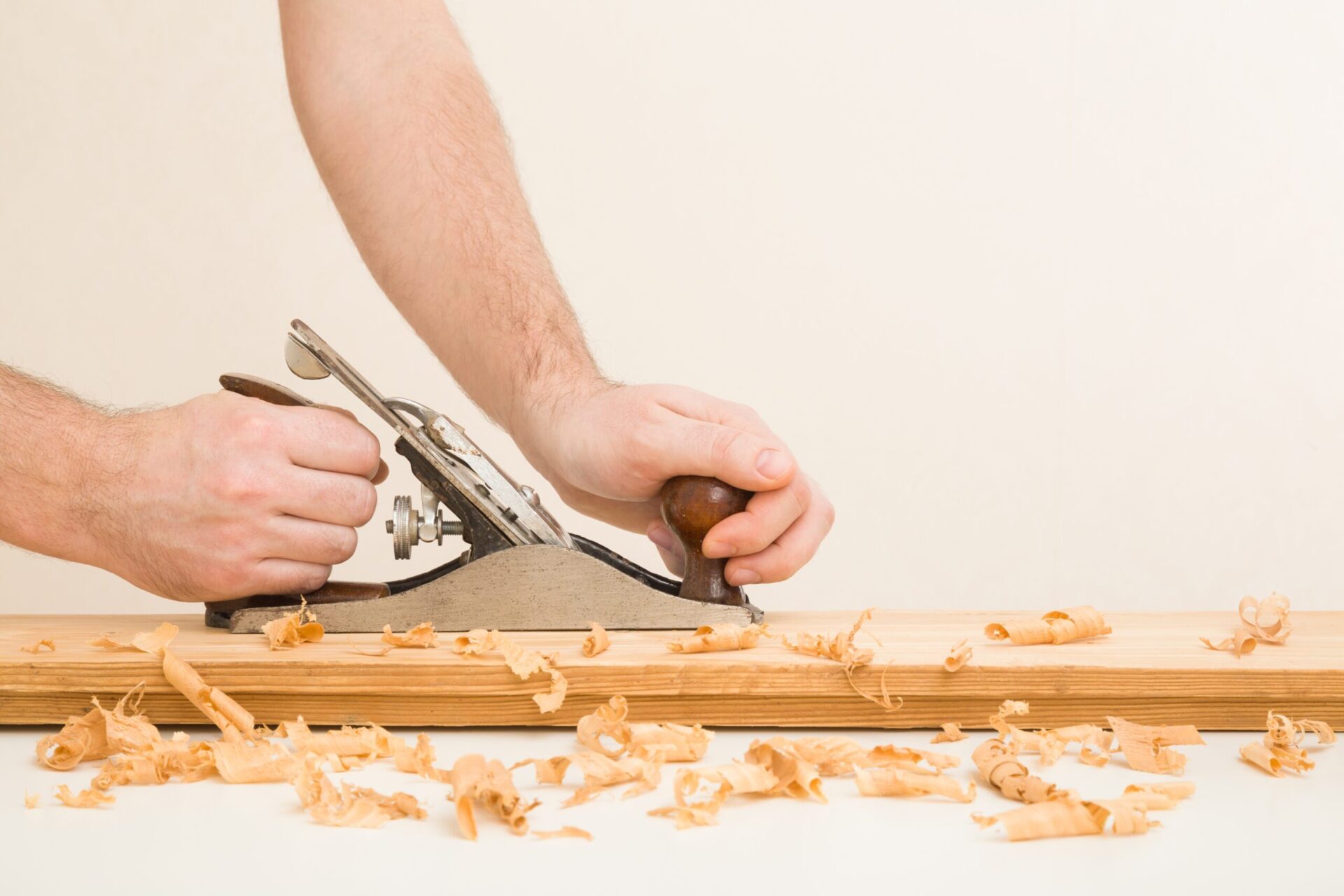 Master Hand Planes for Perfect Woodworking Results