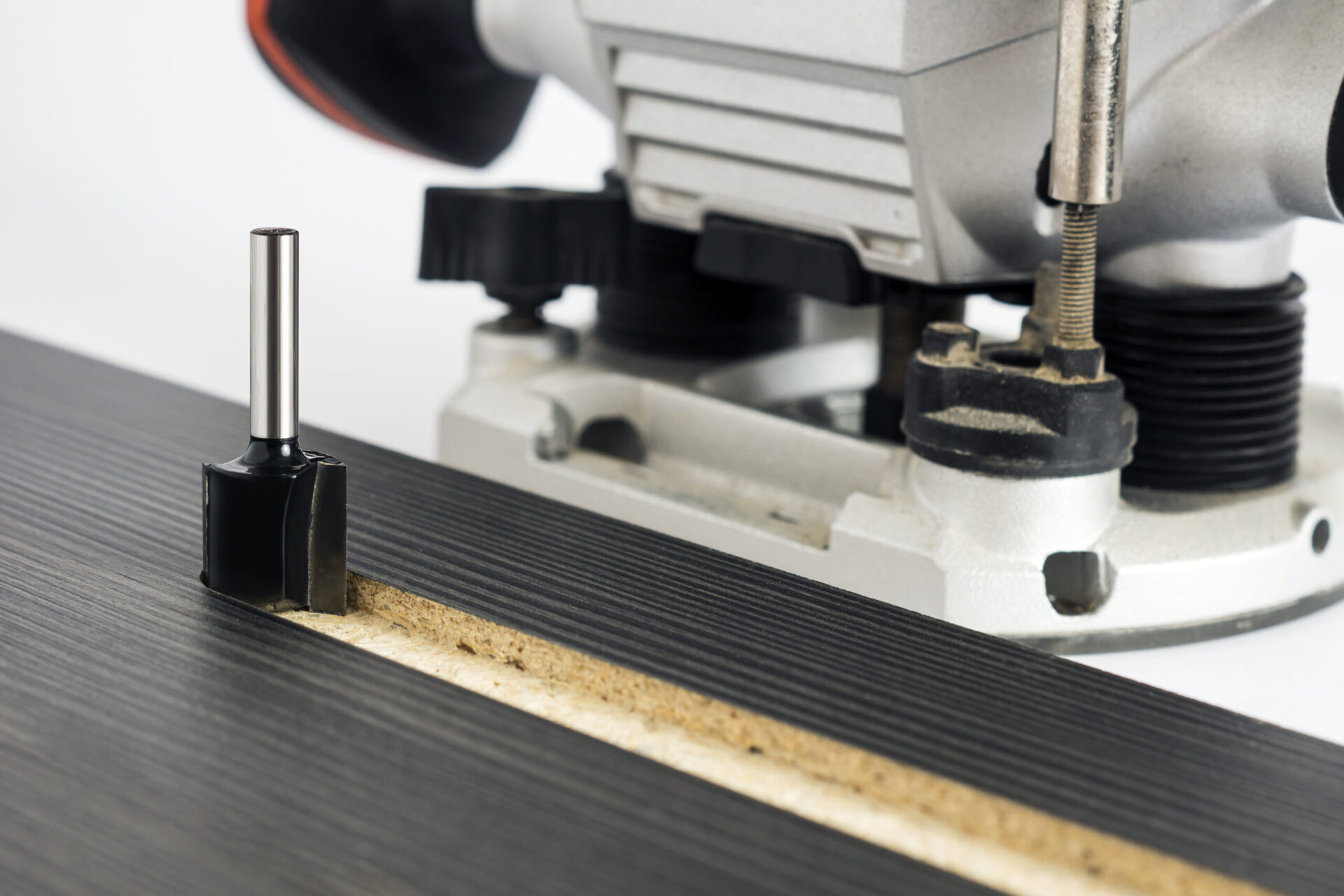 7 Must-Have Router Bits for Essential Woodworking