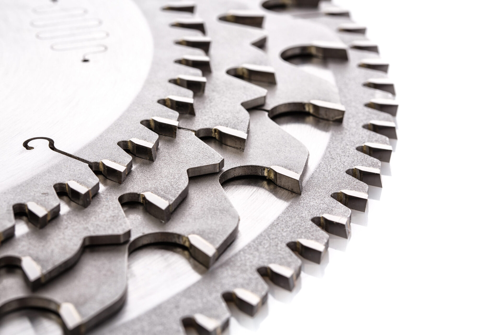 Circular Saws: Types and Essential Safety Tips