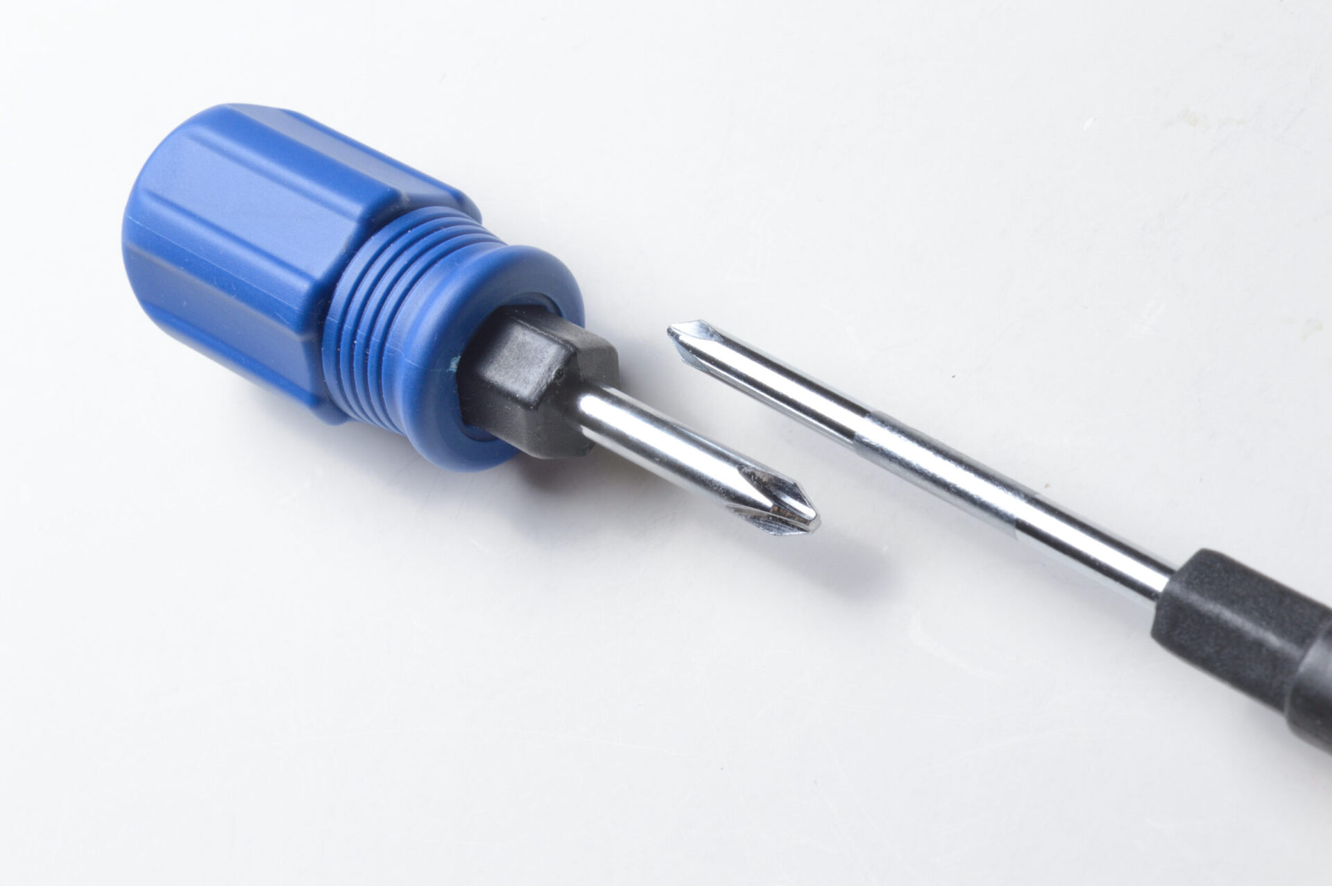 7 Essential Screwdrivers for Woodworking Projects