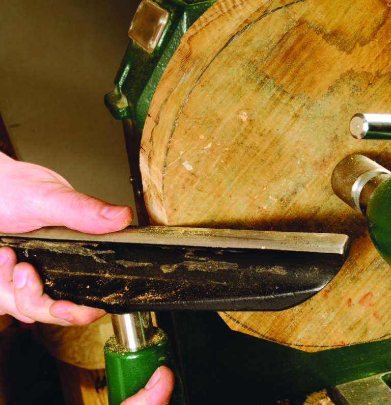Master Lathe Bowl Turning Techniques for Beginners