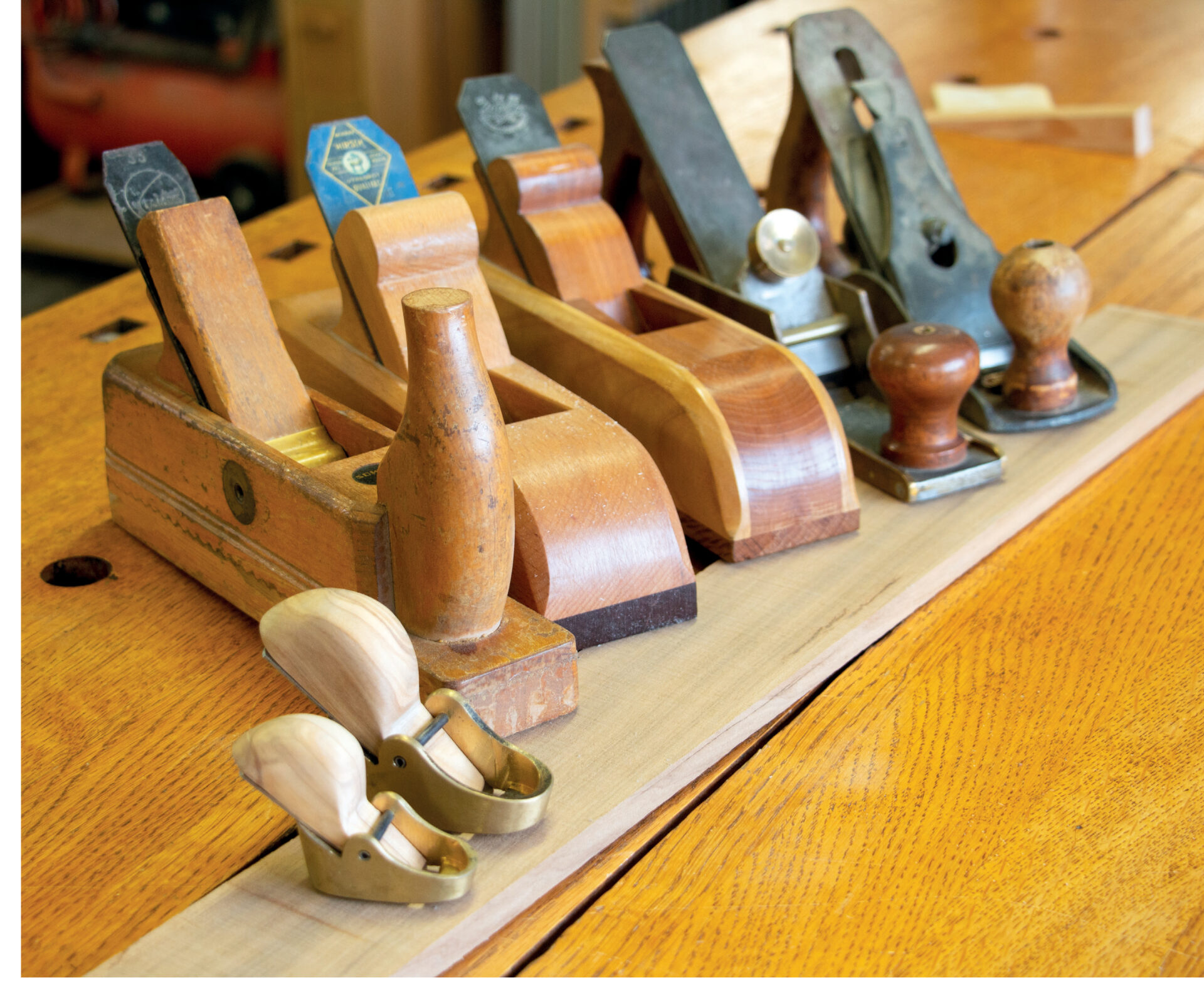 Master Roughing Plane: Essential Woodworking Guide